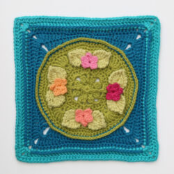 Pockets of Joy – Dedri {Crochet Square}