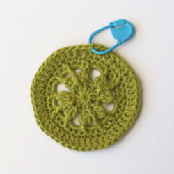 Pockets of Joy – Dedri {Crochet Square}