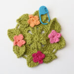 Pockets of Joy – Dedri {Crochet Square}