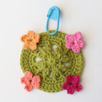 Pockets of Joy – Dedri {Crochet Square}